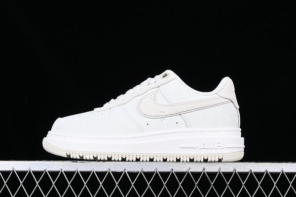 NikeUnisex Air Force 1 AF1 luxe - Summit White