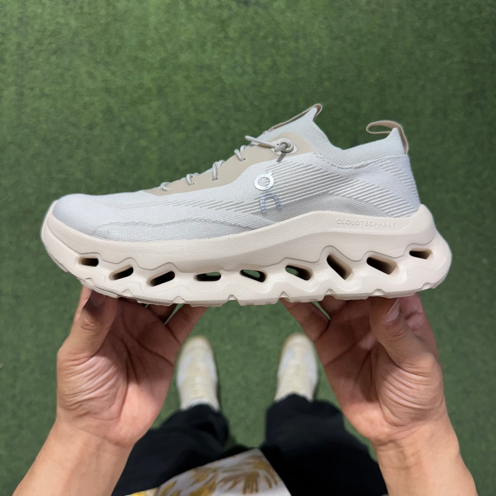 OnRunning Cloudtilt - Loewe Sand